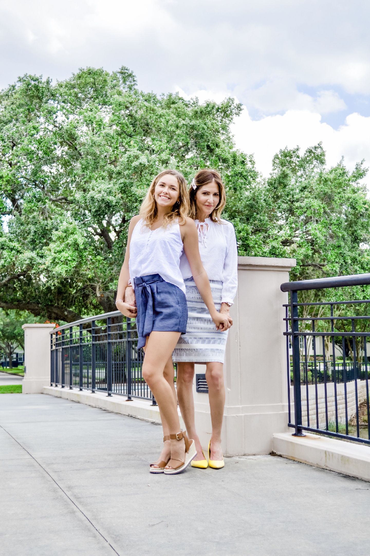 How to 'Pop' your neutral looks with color! - 50 Shades of Style